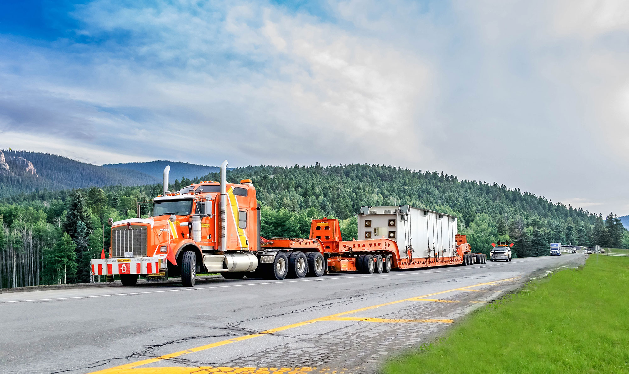 Experts in Heavy and Oversized Transport | Groupe Bellemare